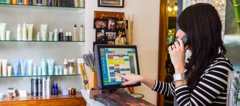 Receptionist strumento segreto di Marketing per il tuo salone
